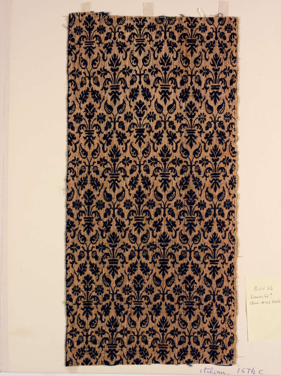 Textile fragment | RISD Museum