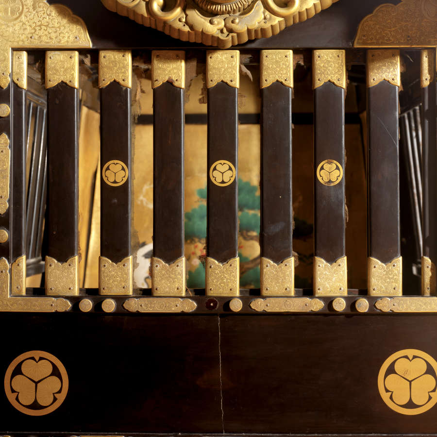 Palanquin (norimono) with Tokugawa and Ichijo Crests | RISD Museum