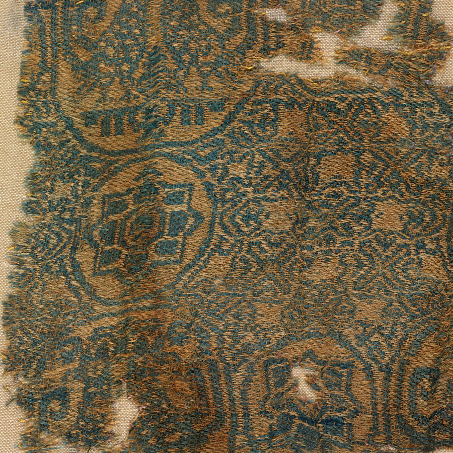 Textile fragment | RISD Museum