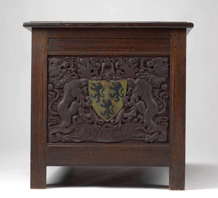 King Arthur Chest | RISD Museum