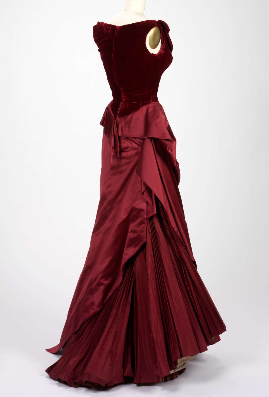 Evening gown | RISD Museum